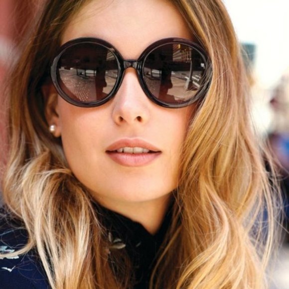 Carolina Herrera | Accessories | New Carolina Herrera Black Round Sunglasses | Poshmark